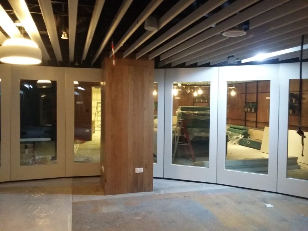 CURVED OPERABLE WALL – Operable Wall Singapore, Movable Wall Partition ...